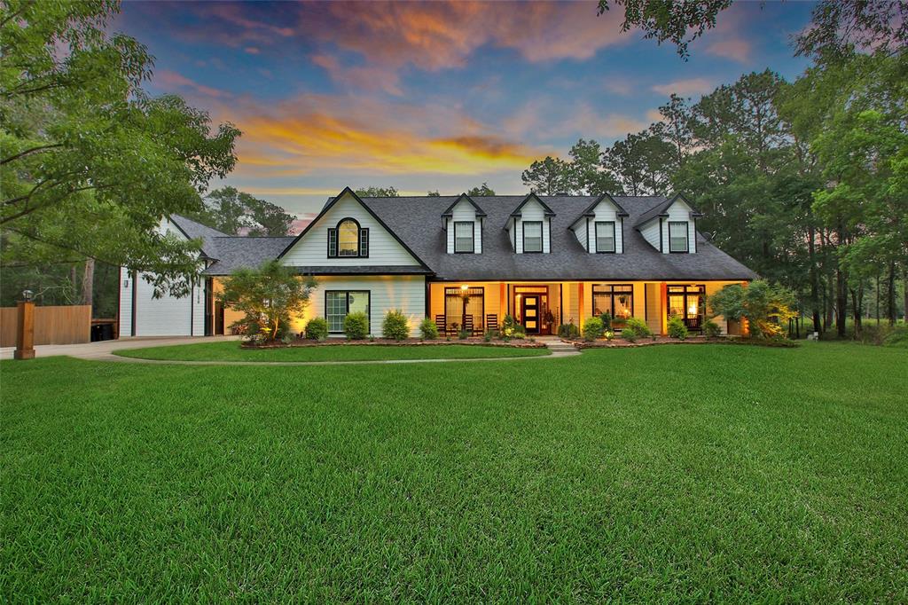 Exquisite Custom Home on 2 Private Acres in White Oak Estates ...